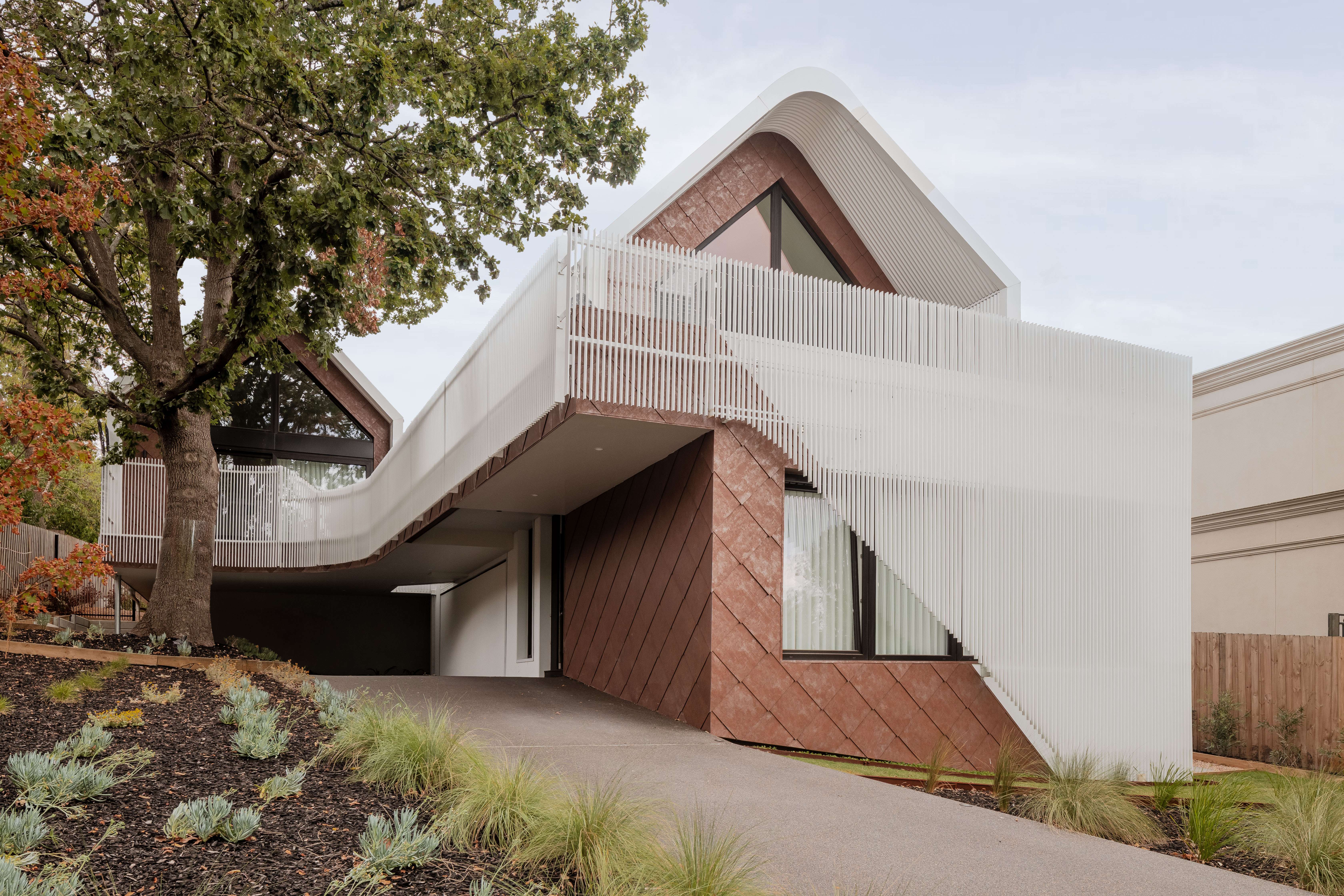 Tree House - R Architecture